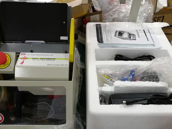 SEC-E9 Key Cutting Machine – UOBDII Official Blog