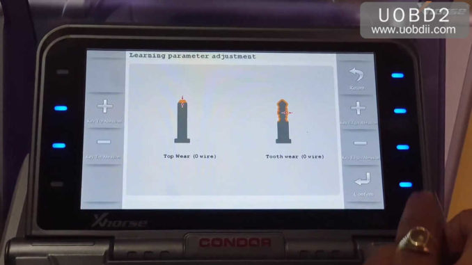 Condor Mini PLUS for Hyundai Grand i10 Key Decoding & Key Cut by Code ...