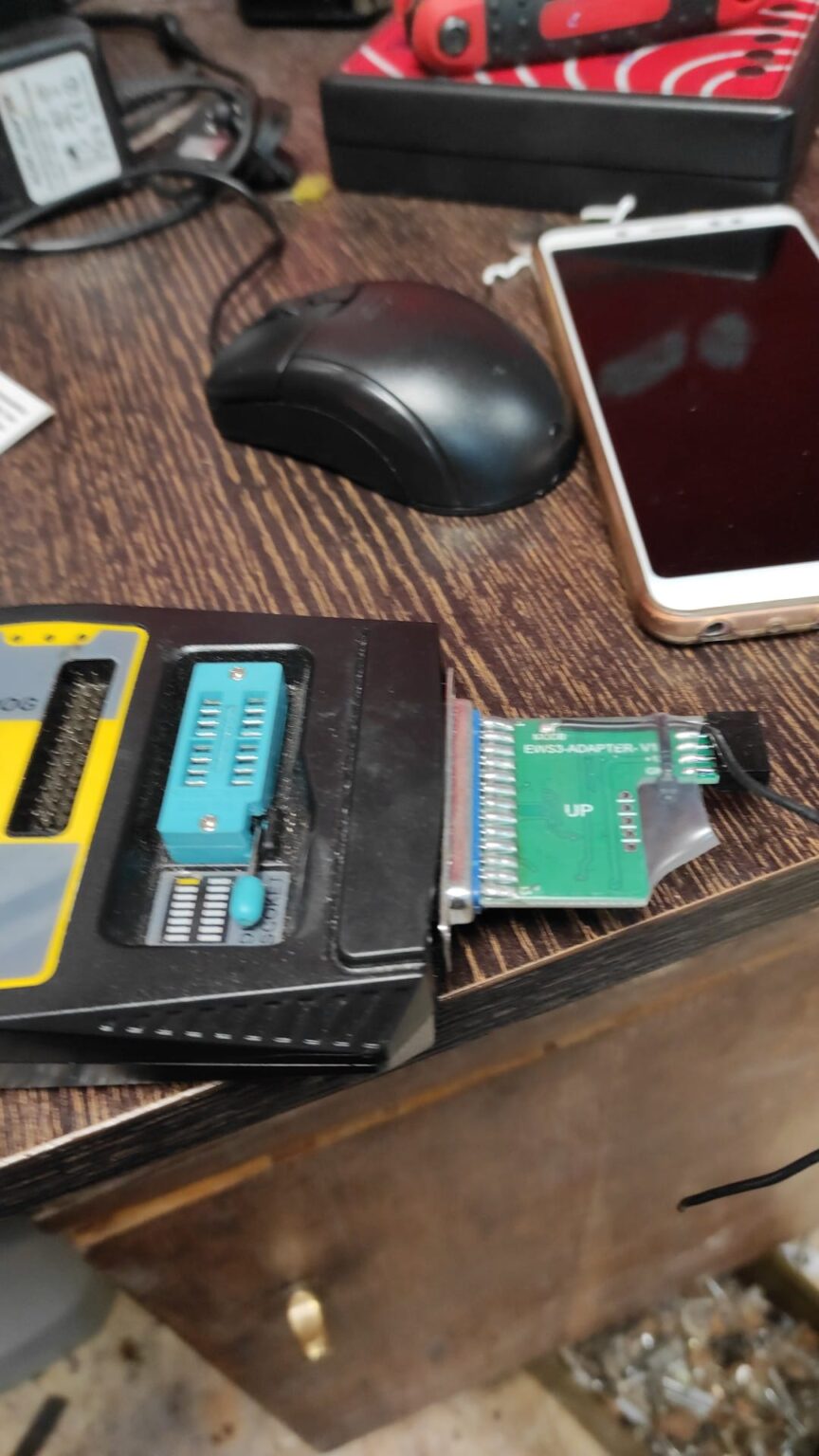 Read Write EWS3 EWS4 eeprom with VVDI Key Tool Plus/ VVDI Prog/AK90 ...