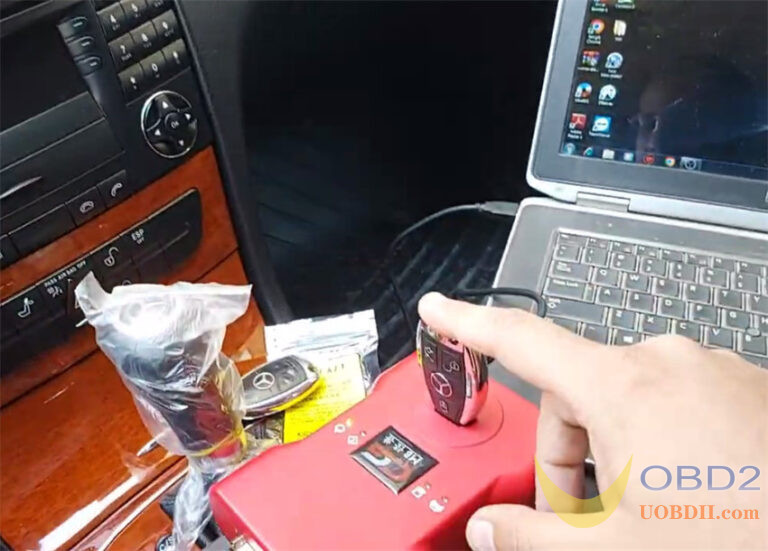 How to add Benz W211 New Key by CGDI MB? – UOBDII Official Blog