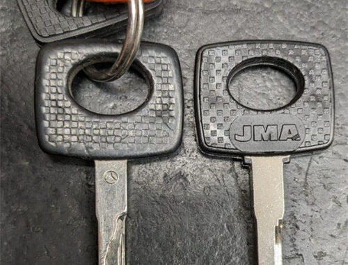 Xhorse Dolphin XP-005 JMA key Cutting Guide – UOBDII Official Blog